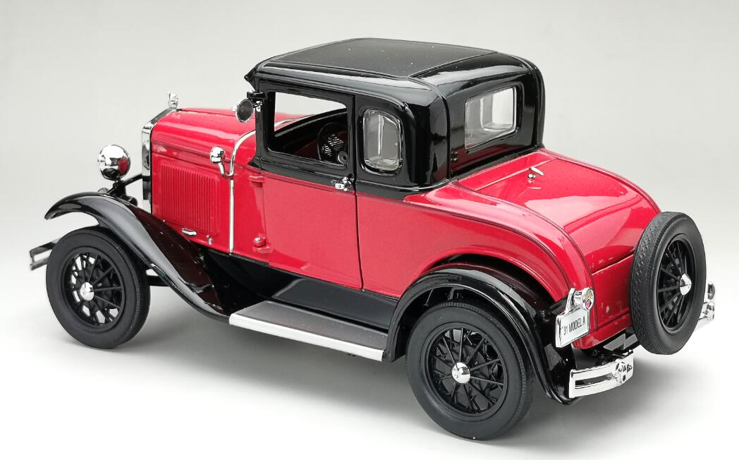 1/18 : La Ford Model A arrive chez Sun Star - PDLV