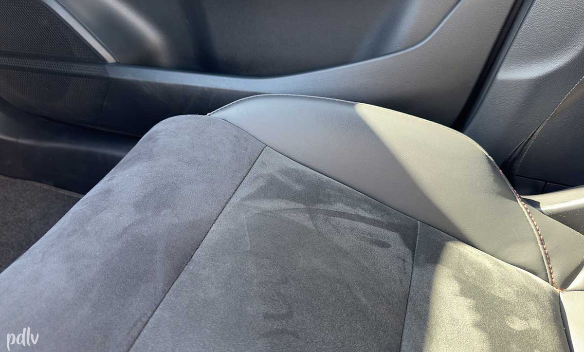 Tout ce que vous devez savoir sur les sièges en Alcantara - PDLV