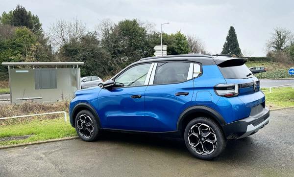 Le "nouveau bleu" de la Citroën C3 enfin dévoilé - PDLV
